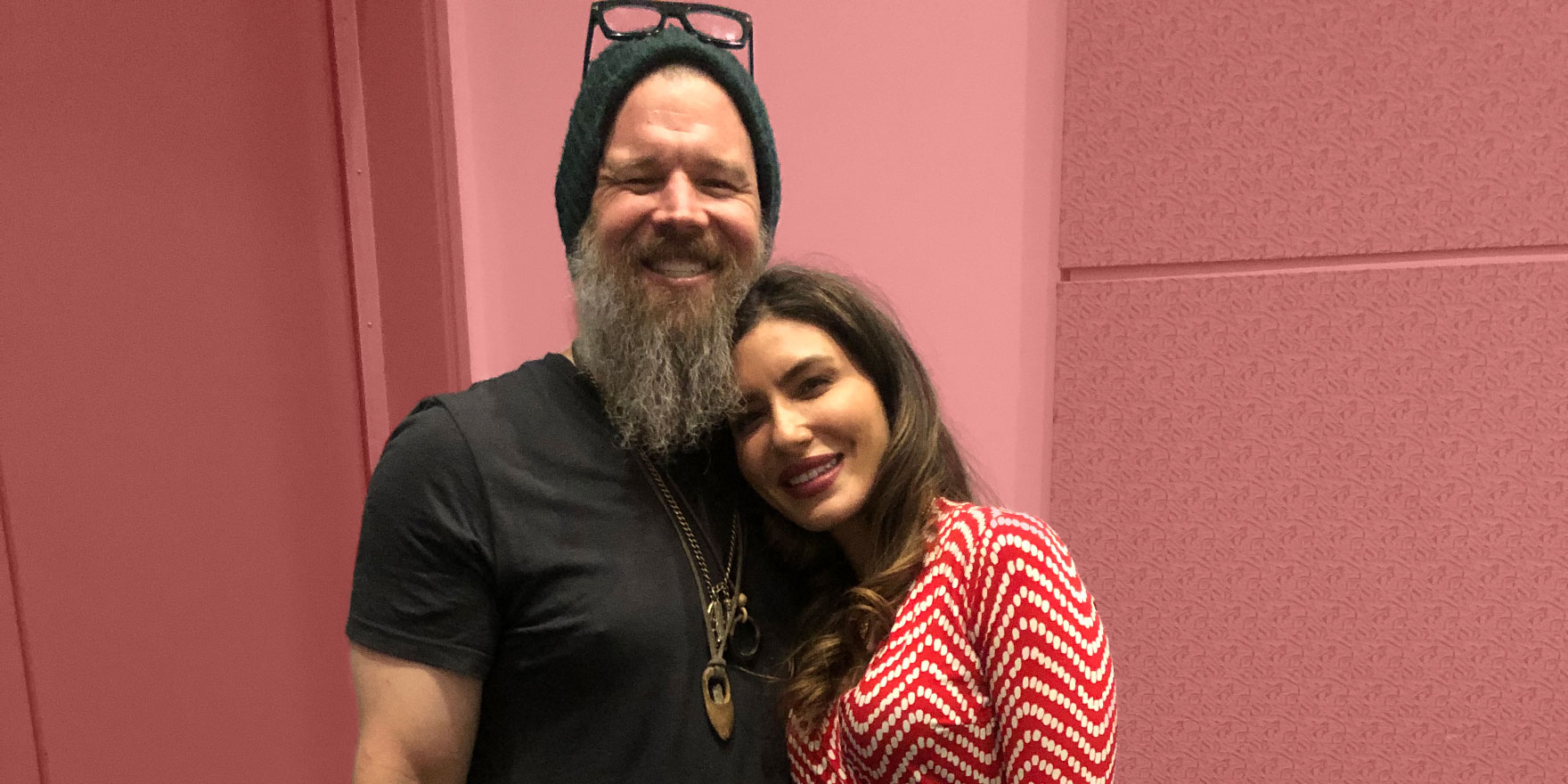 Ryan Hurst E Moglie The Odyssey: L'uscita Del Primo Trailer (se