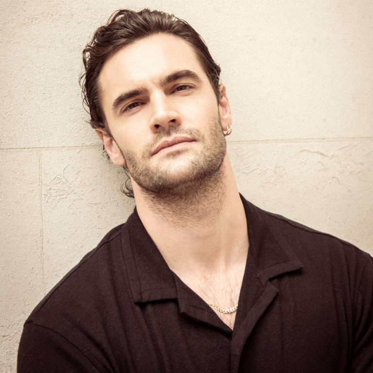 Tom Bateman